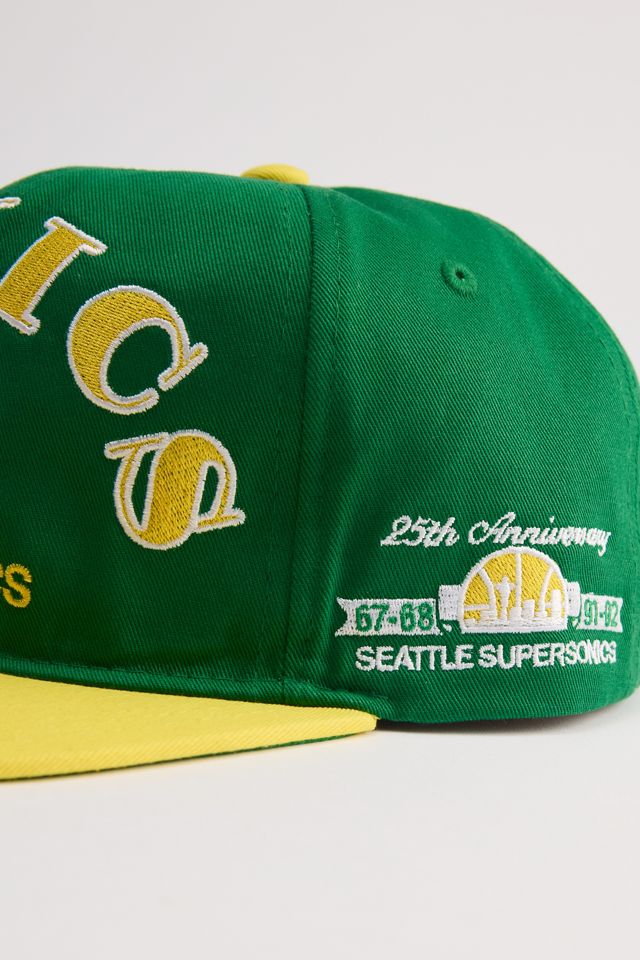 Mitchell & Ness Seattle Supersonics Arched Finals Hat | Urban Outfitters