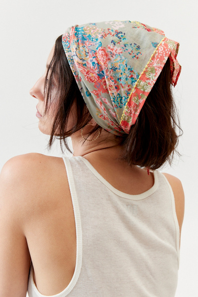 Vismaya Floral Bandana | Urban Outfitters