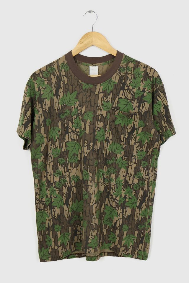 Vintage Camo Tee | Urban Outfitters