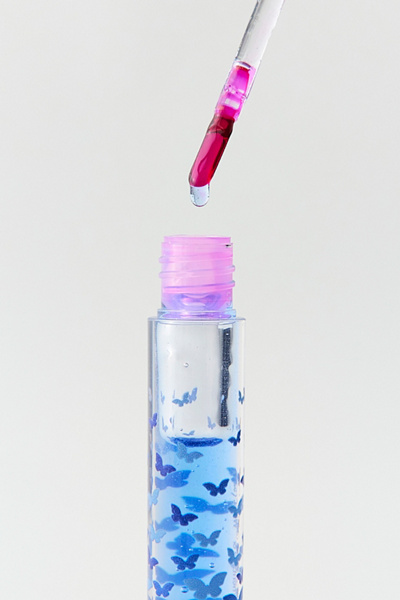 Beauty Creations X Tim Burton's Corpse Bride pH Lip Oil | Urban Outfitters
