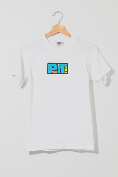 Vintage 1990s Point Break Surf Graphic T-Shirt | Urban Outfitters