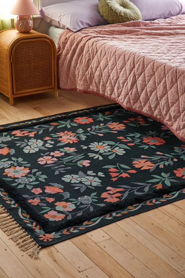 Elaine Floral Brushed Rug | Urban Outfitters