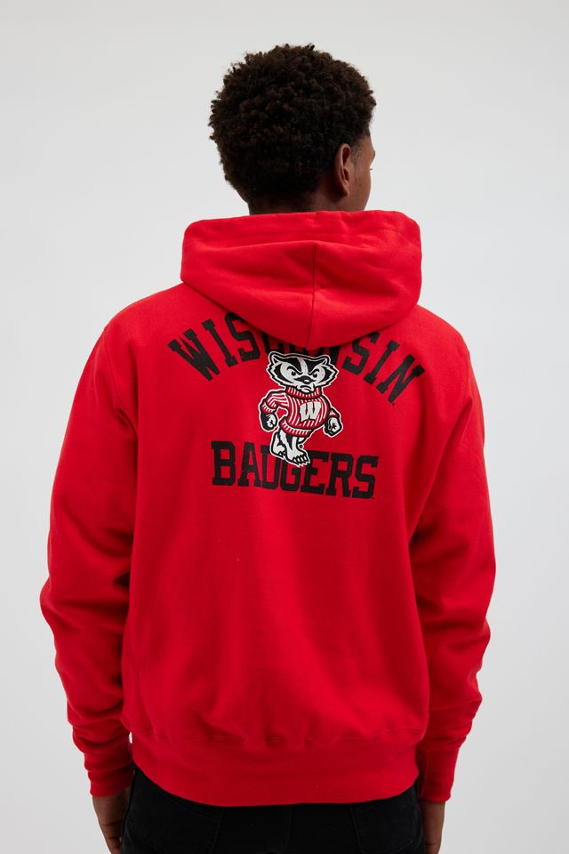 Champion UO Exclusive Wisconsin Badgers Hoodie Sweatshirt | Urban ...