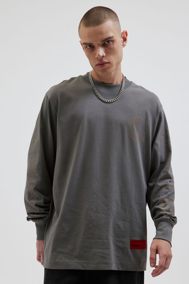 CHNGE UO Exclusive Interconnected Long Sleeve Graphic Tee | Urban ... CHNGE UO Exclusive Interconnected Long Sleeve Graphic Tee | Urban ...