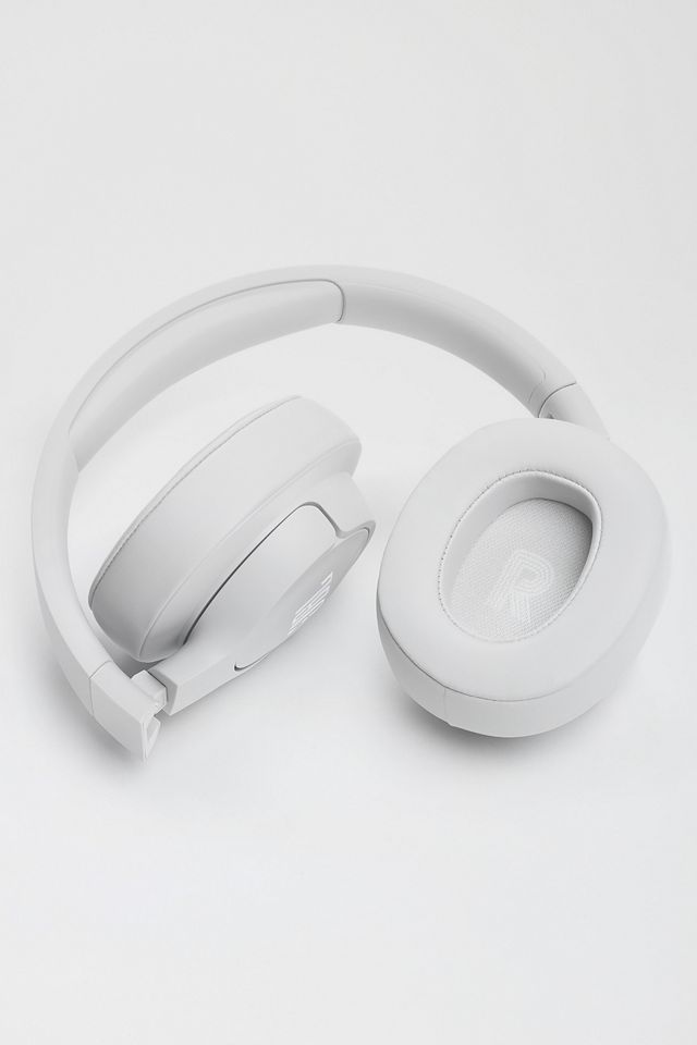 JBL Tune 720BT Wireless Over-Ear Headphones | Urban Outfitters