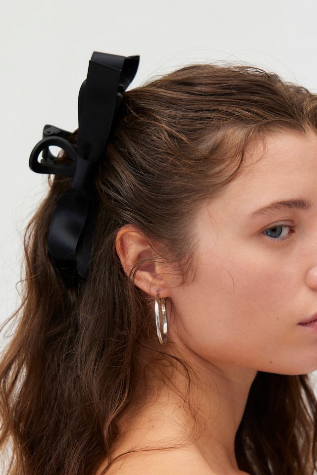 Ribbon Bow Claw Clip | Urban Outfitters