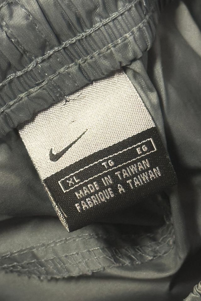 Vintage 1990’s Nike Grey Tag Athletic Track Pants | Urban Outfitters