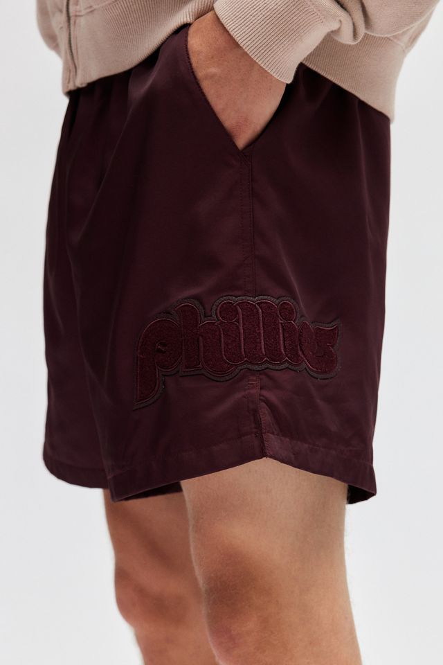 Pro Standard Philadelphia Phillies Short | Urban Outfitters