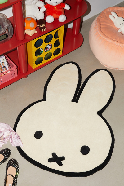 Maison Deux Miffy Tufted Rug | Urban Outfitters