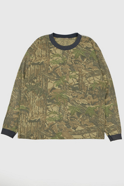 Vintage Real Tree Camo Long Sleeve Tee | Urban Outfitters