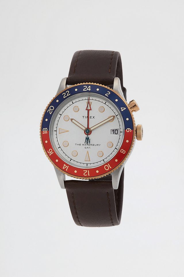Timex Waterbury Traditional GMT Quartz Watch | Urban Outfitters