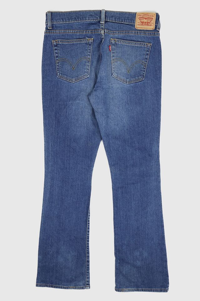 Vintage Levi’s® Boot Cut Jeans 01 | Urban Outfitters