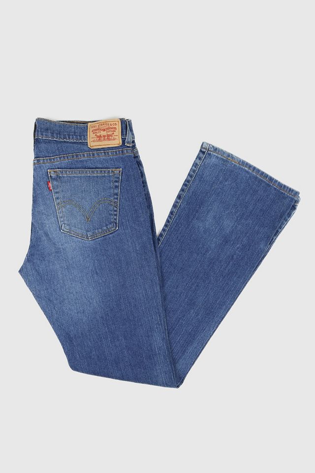 Vintage Levi’s® Boot Cut Jeans 01 | Urban Outfitters