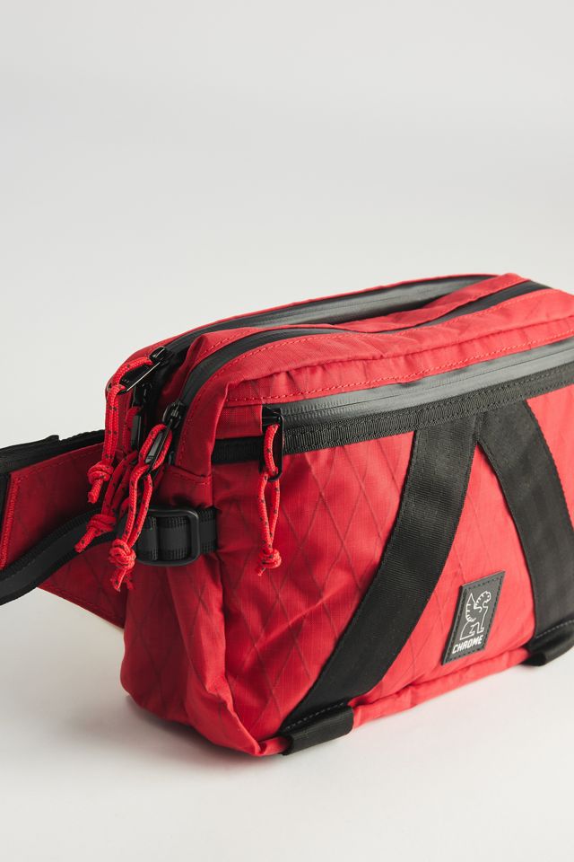 Chrome Industries Tensile Sling Bag | Urban Outfitters