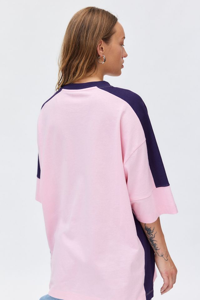 Show Your Cards Graphic V-Neck Jersey Tee | Urban Outfitters