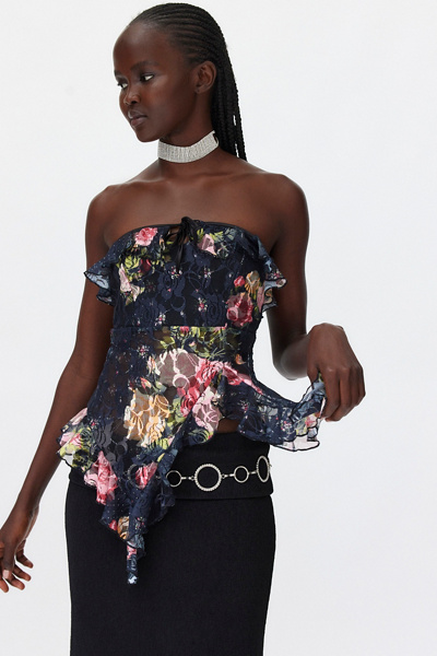 Going Out Tops & Party Tops for Women | Urban Outfitters