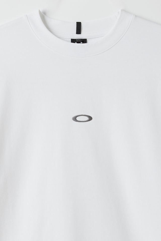 Oakley Driven Paneled Tee | Urban Outfitters