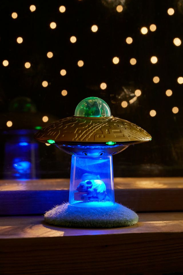 UFO Cat Invasion By Donald Lemke | Urban Outfitters