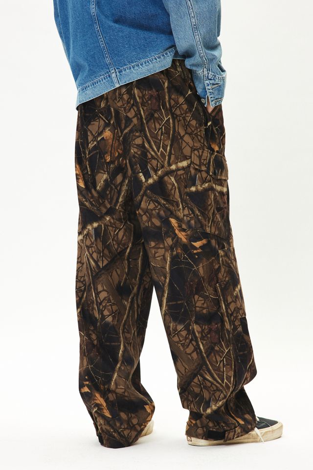 Urban Renewal Vintage Tree Print Camo Pant | Urban Outfitters