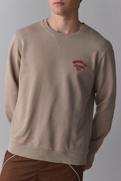 Wrangler Jeans Logo Embroidery Crew Neck Sweatshirt | Urban Outfitters