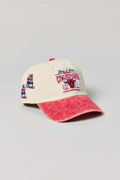 Mitchell & Ness Nba Chicago Bulls Champions Dad Hat In Creme, Men's At ...