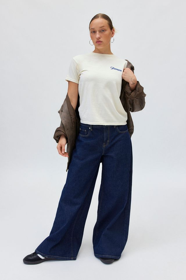 Demure Graphic Slim Tee | Urban Outfitters