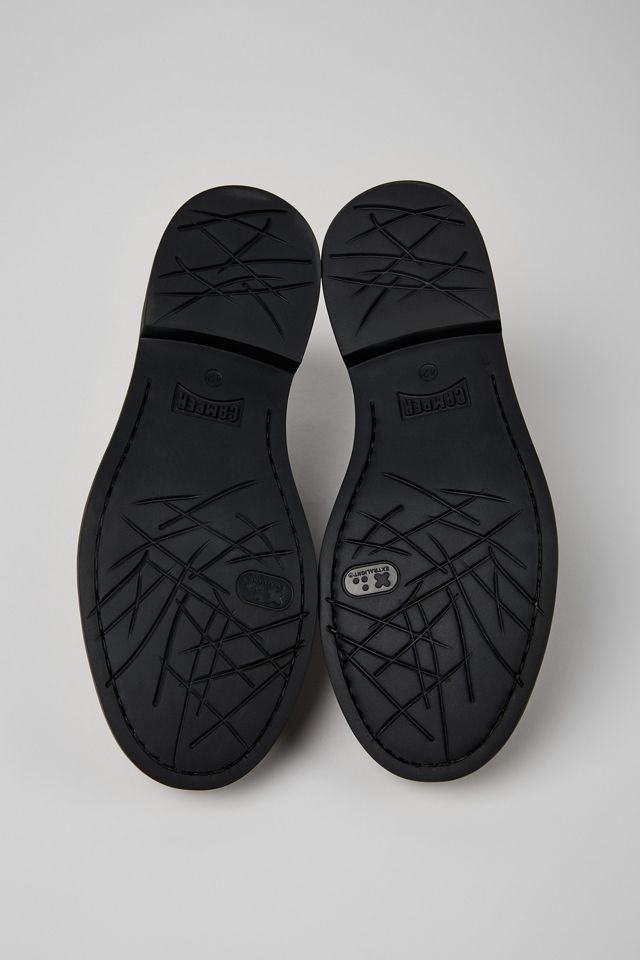 Camper Dean Leather Chukka Boot | Urban Outfitters