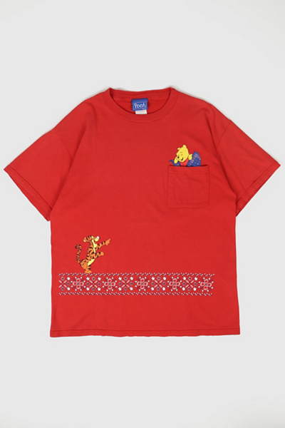 Vintage Pooh and Tigger Tee | Urban Outfitters