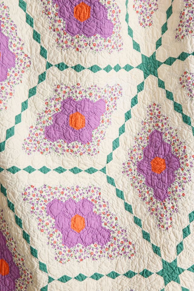 Vintage Patchwork Diamonds Quilt | Urban Outfitters