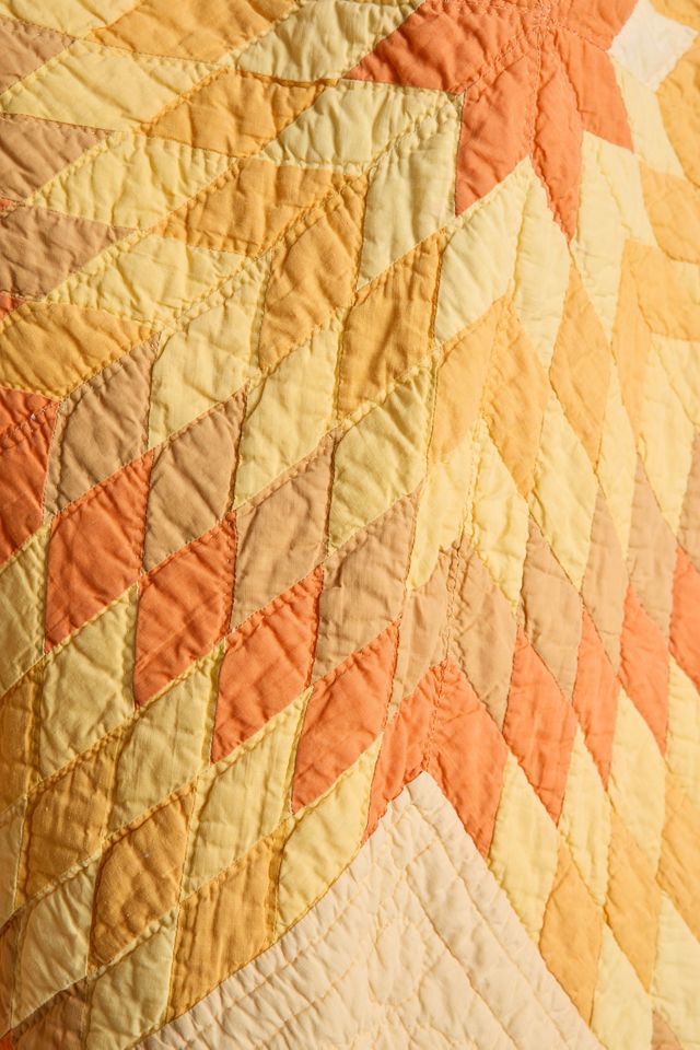 Vintage Sun Ray Quilt | Urban Outfitters