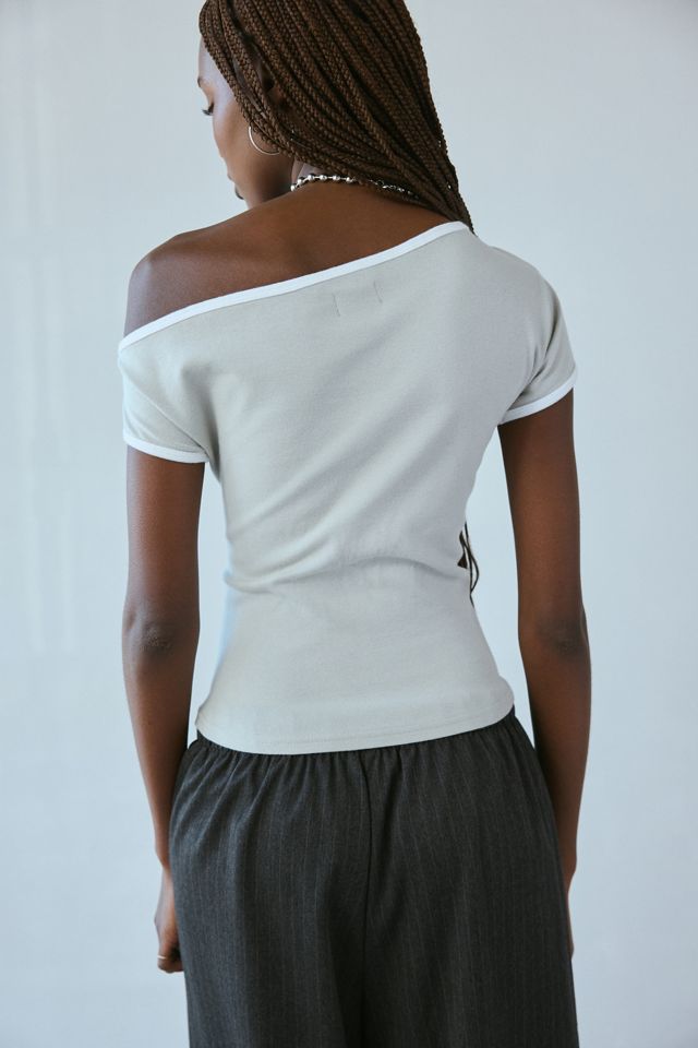 T-shirt Court Épaules Dénudées BDG Sarah | Urban Outfitters Canada