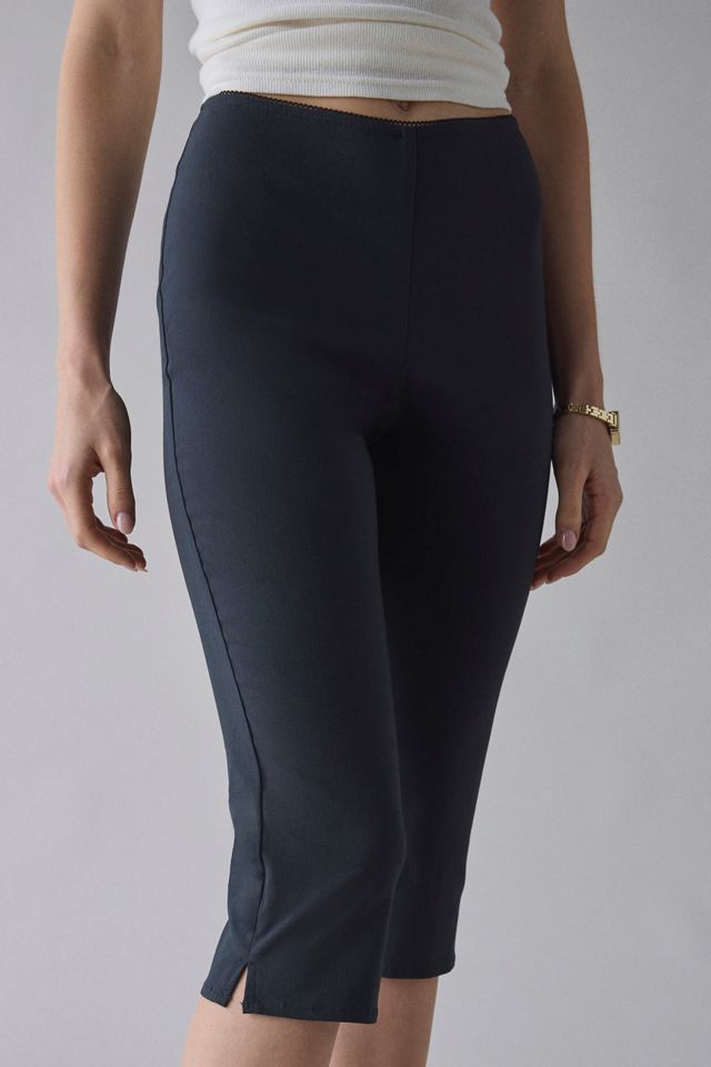 Kimchi Blue Ellie High Rise Stretch Capri Pant | Urban Outfitters