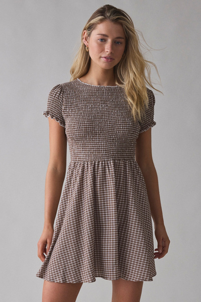 Daisy Street Shirred Check Skater Mini Dress | Urban Outfitters