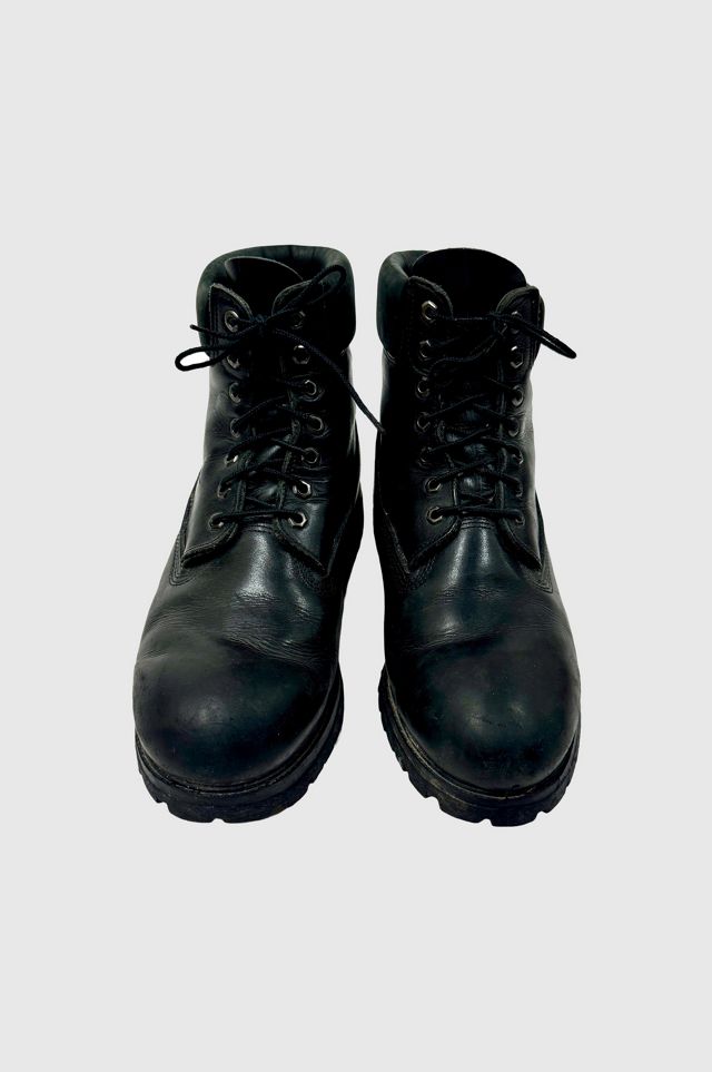 Vintage 1990s Timberland Black Leather Hiking Boots | Urban Outfitters