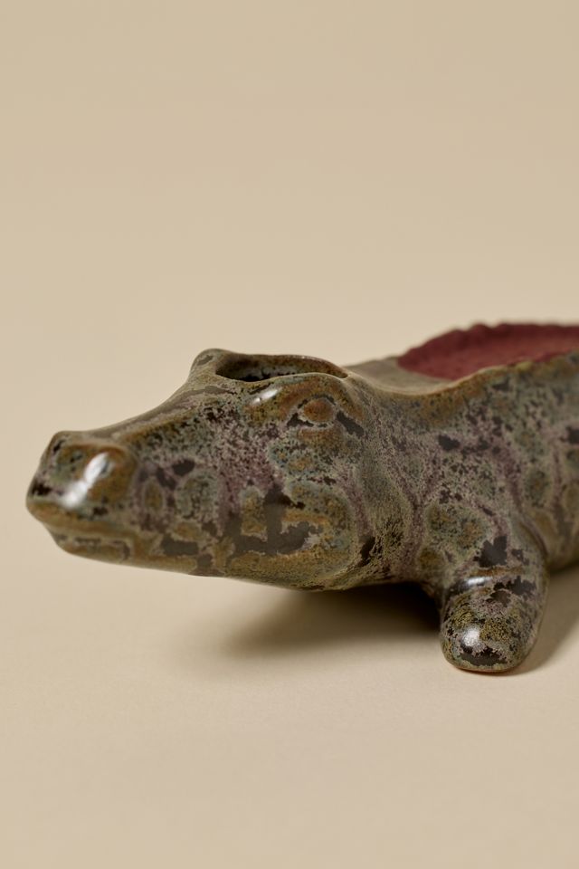 Alligator Stoneware Match Holder & Striker | Urban Outfitters