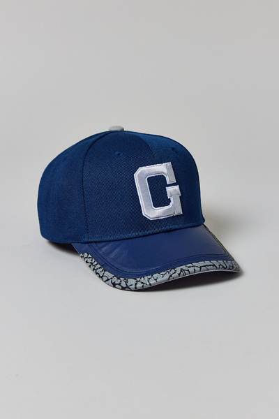 Mitchell & Ness NBA Georgetown Hoyas Day 6 Snapback Hat | Urban Outfitters