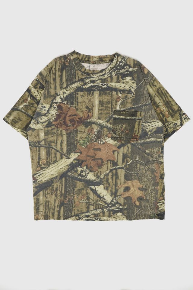 Vintage Real Tree Camo Tee 02 | Urban Outfitters
