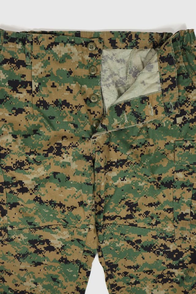 Vintage Digi Camo Pants | Urban Outfitters