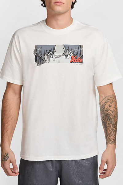 Nike Hero Graphic Tee | Urban Outfitters
