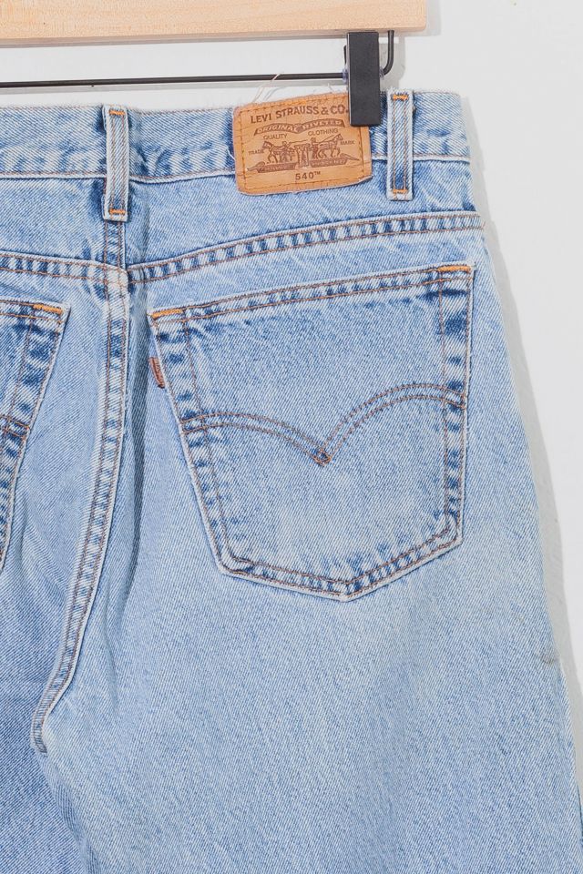 Vintage 1990s Distressed Levi’s® 540 Relaxed Denim Jeans 3262 | Urban ...