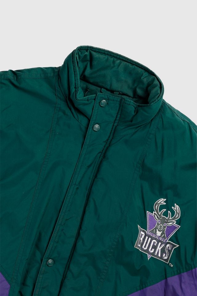 Vintage Milwaukee Bucks NBA Puffer Jacket | Urban Outfitters
