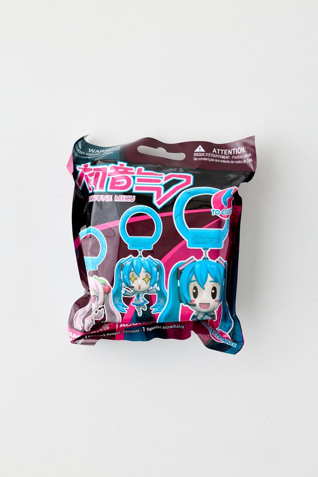 Hatsune Miku Blind Bag Keychain | Urban Outfitters