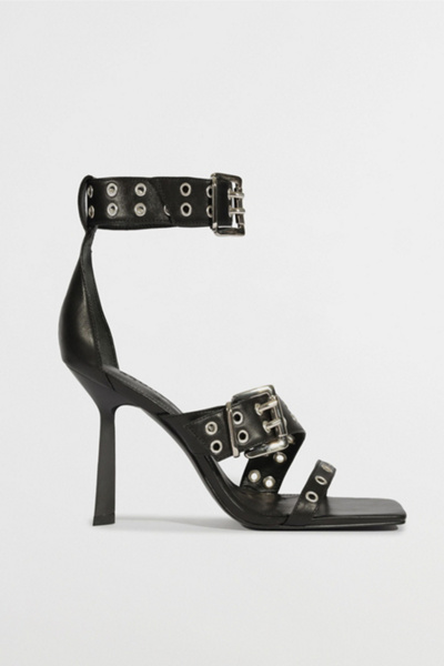 Schutz Jess Buckle Heeled Sandal | Urban Outfitters