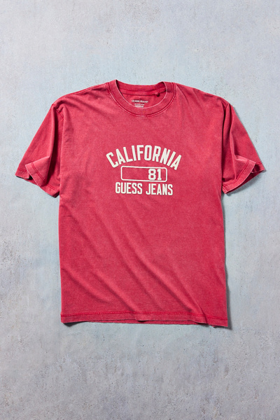 GUESS JEANS California Graphic Tee | Urban Outfitters