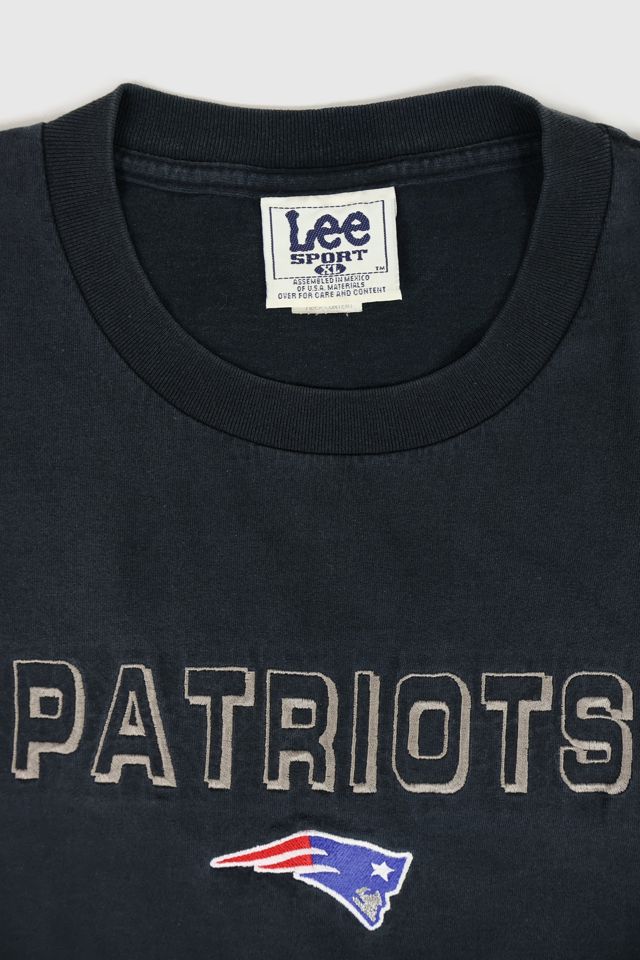 Vintage New England Patriots Embroidered Tee | Urban Outfitters