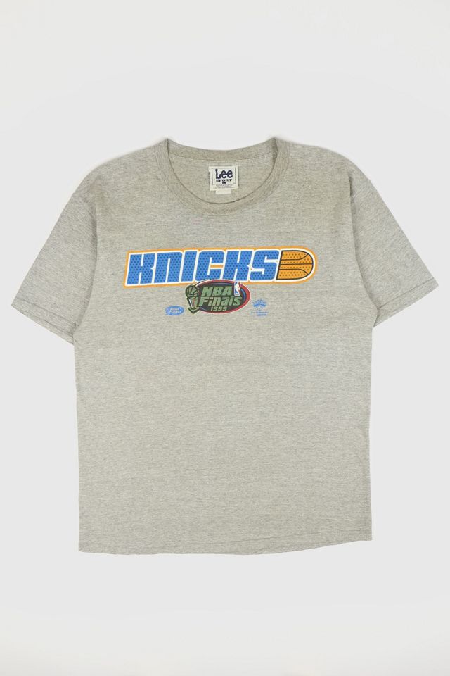 Vintage New York Knicks 1999 NBA Finals Tee | Urban Outfitters