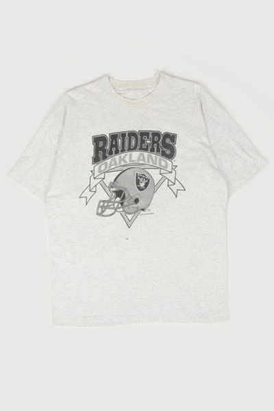 Vintage 1995 Oakland Raiders Tee | Urban Outfitters
