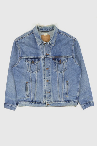 Vintage Levi’s® Distressed Denim Jacket | Urban Outfitters