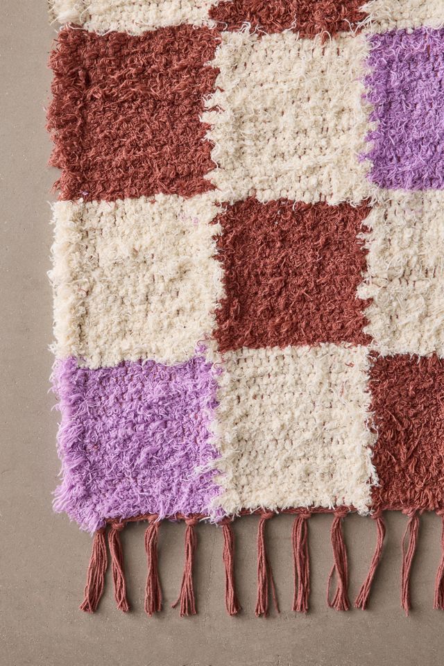Checkerboard Woven Shag Rag Rug | Urban Outfitters