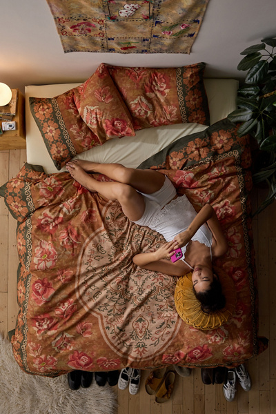 Ensemble de literie Minerva Floral + Coton Percale Aéré en Paquet | Urban Outfitters Canada